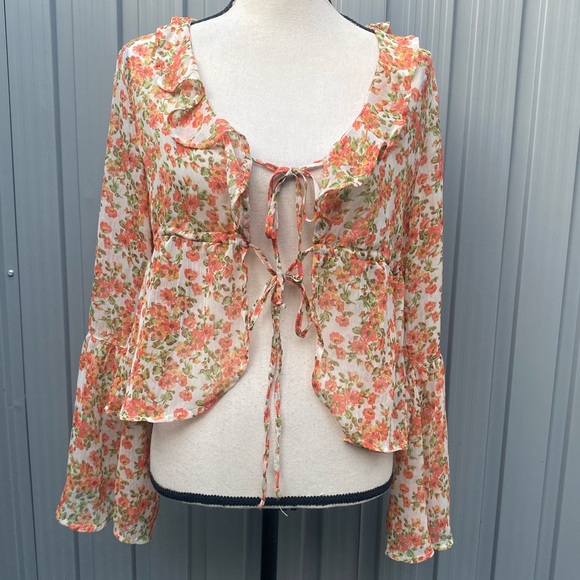 Dizzy Lizzy | Tops | Dizzy Lizzy Sheer Floral Front Tie Crop Top Bell ...